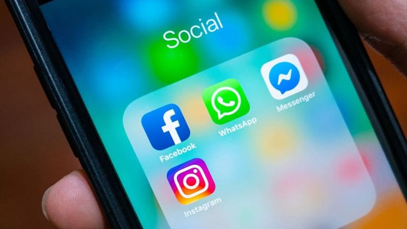 Facebook es la red social que más gana por usuario - Proyecto Puente