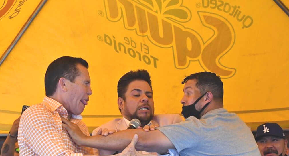 J.C. Chávez advierte a Macho Camacho Jr, te voy a poner una chinga ...