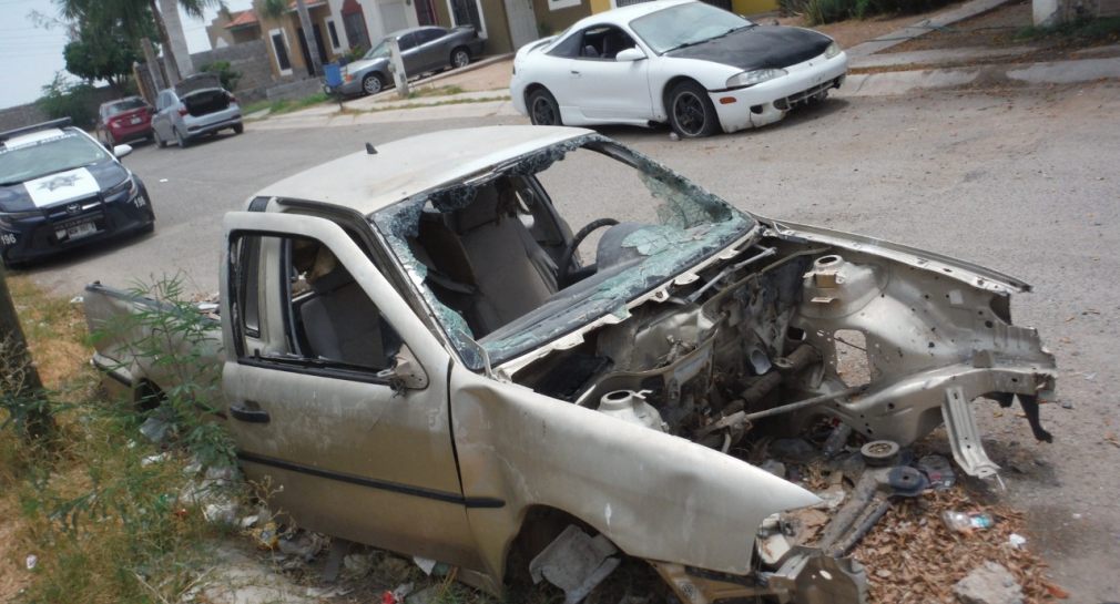 Van más de mil denuncias por autos chatarra en 2021: Servicios Públicos ...