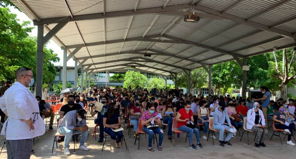 Jóvenes son responsables en este proceso de vacunación, afirma ...