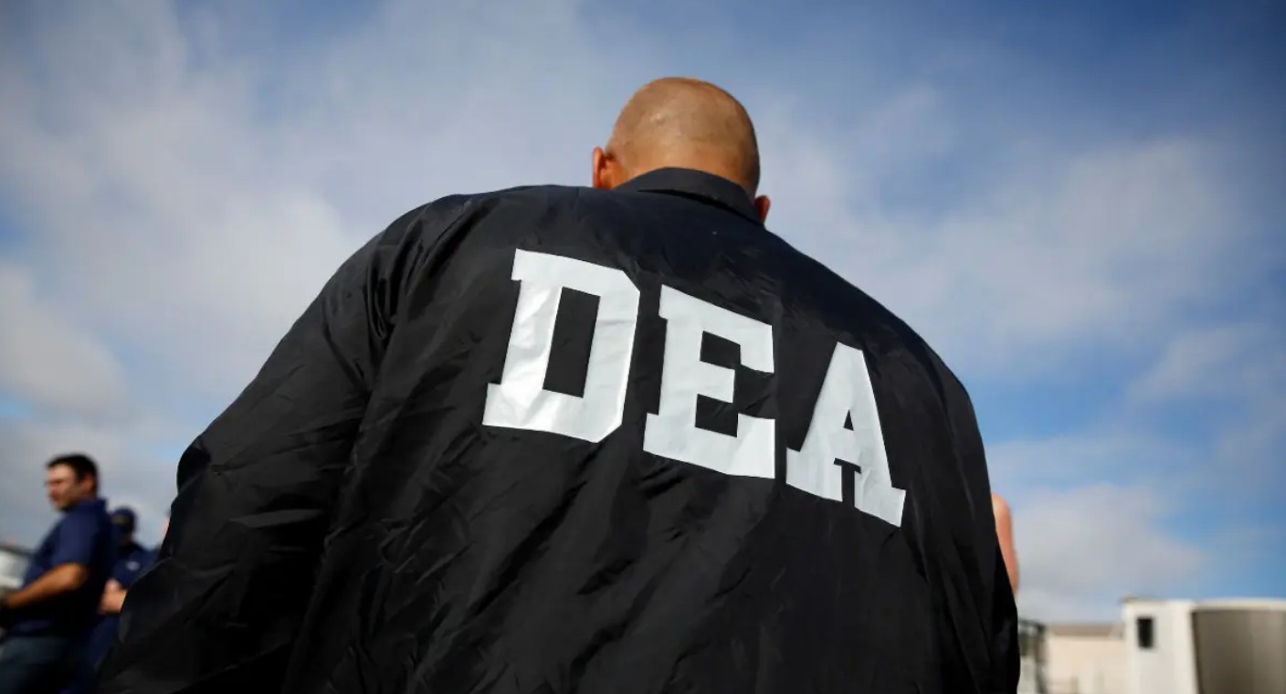 México aceptó ofrecer más visas para agentes de la DEA, dice ...