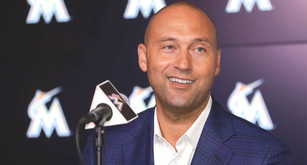 Derek Jeter deja el cargo de director general de los Miami Marlins en ...