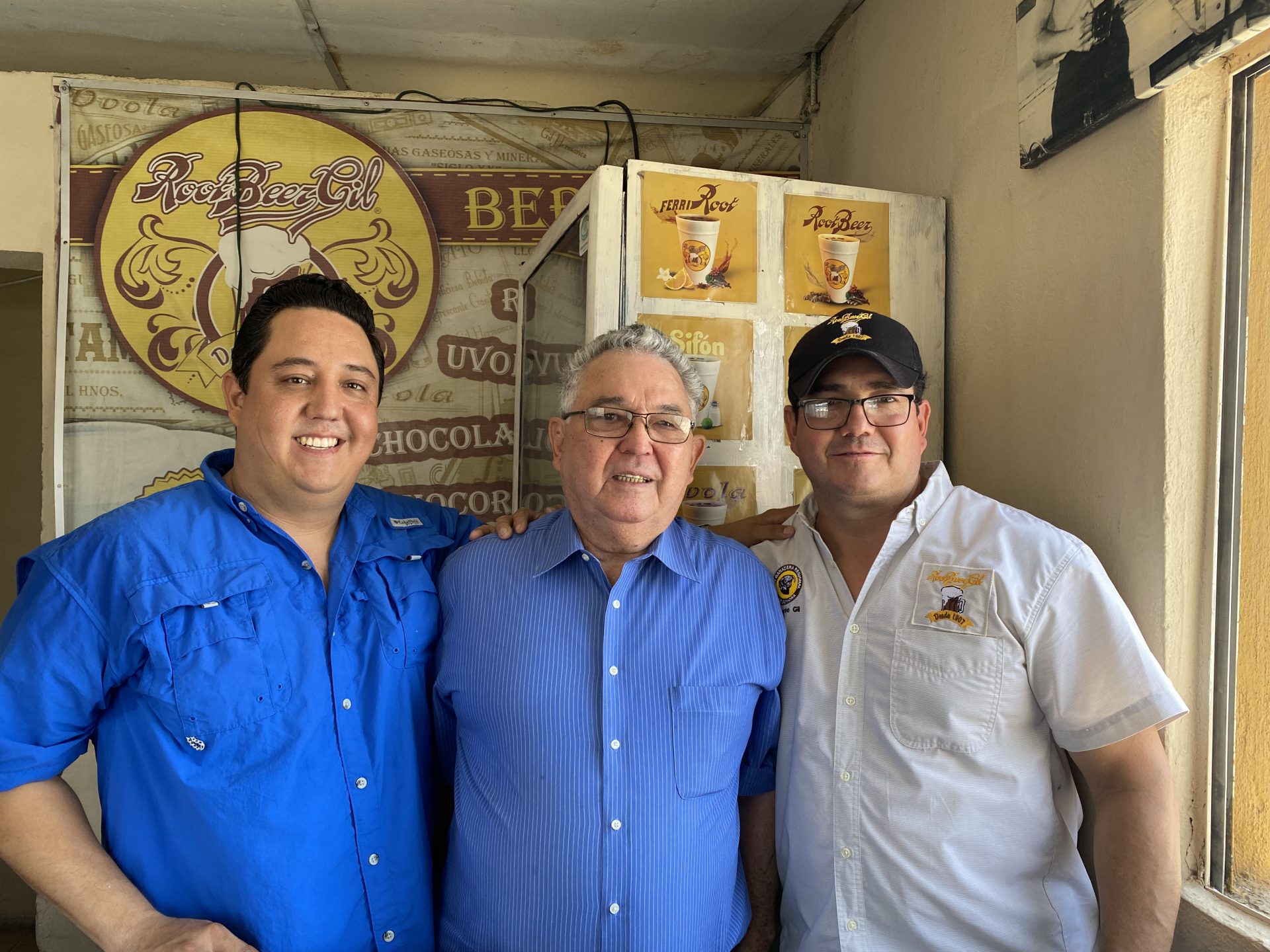 De abuelo a padre, hijo y nieto, una tradición que refresca a ...