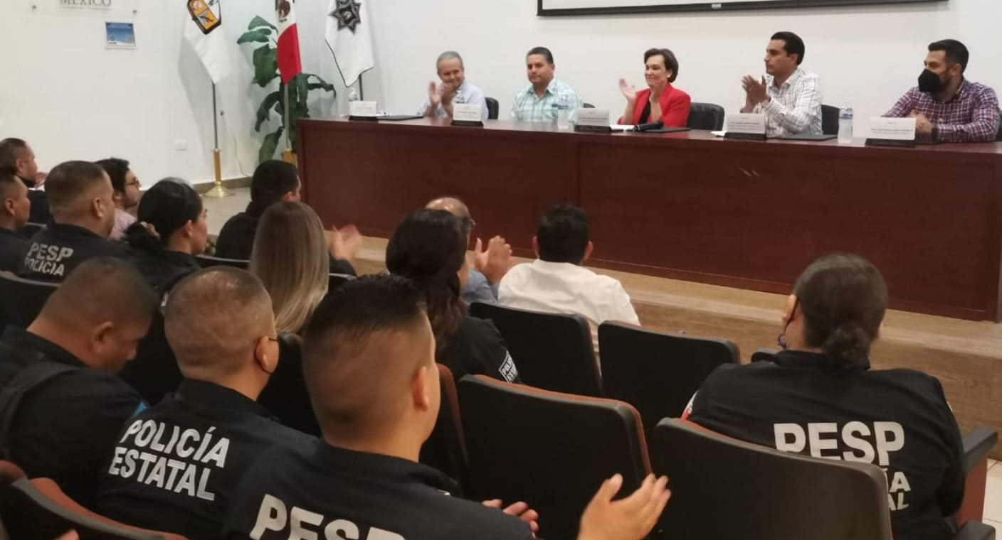 Entregarán becas a hijos de policías de la PESP, personal de Ceresos e ...