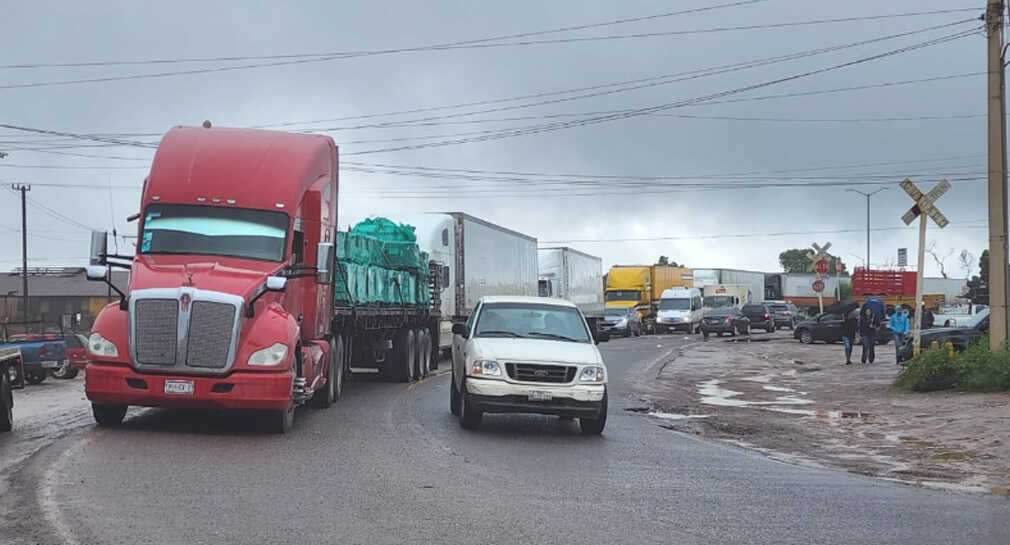 Bloquean, otra vez, mineros de Cananea carretera Ímuris; piden atención ...