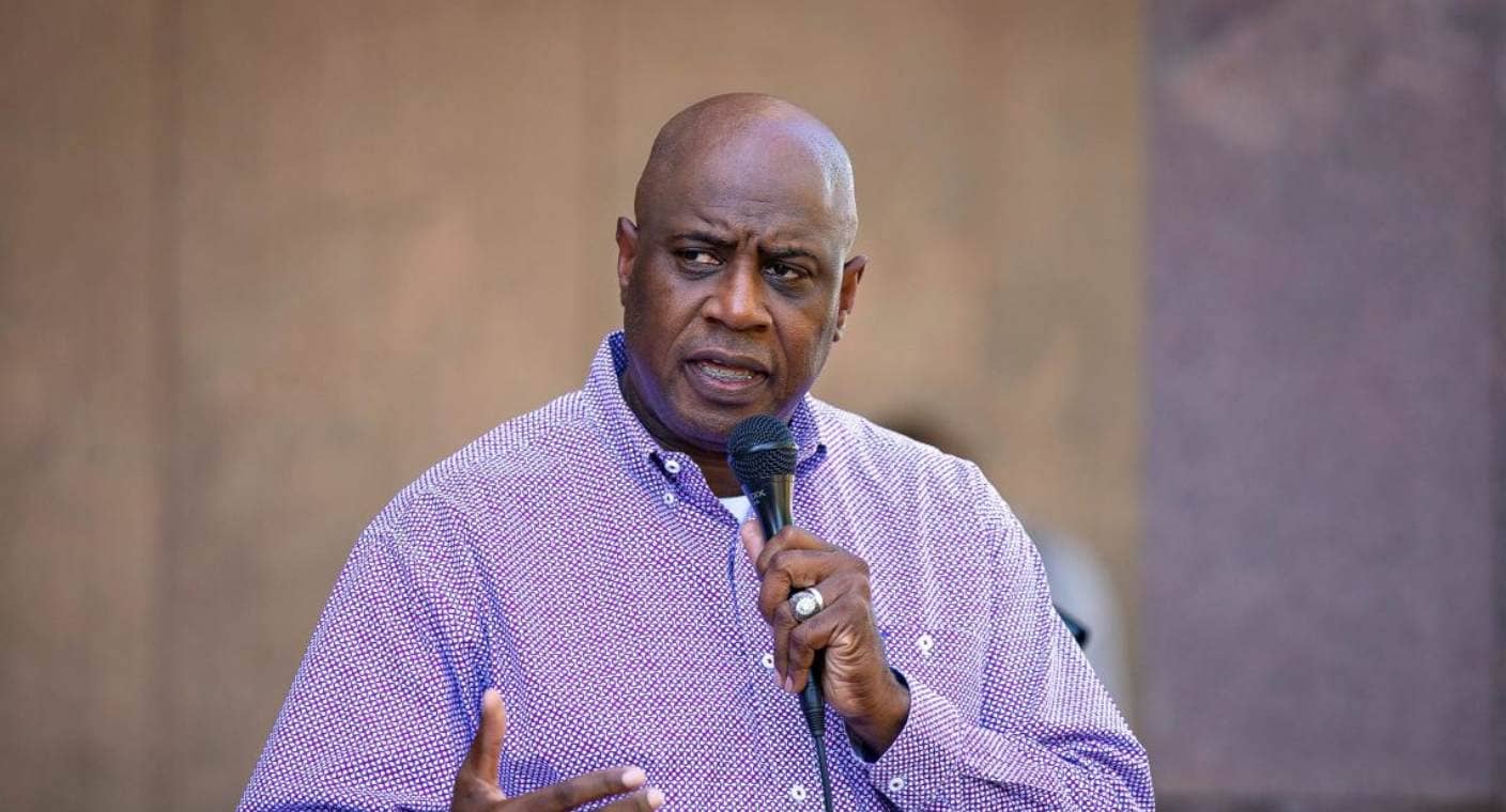 Walter Blackman, congresista de Arizona, denuncia fraude inmobiliario ...