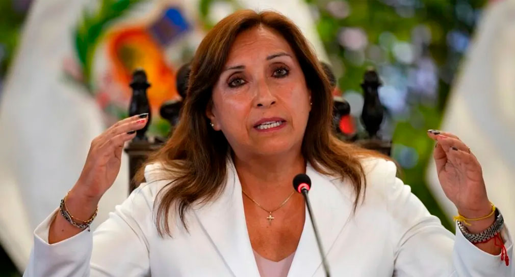 Dina Boluarte desactiva su cuenta de Twitter; usuarios recuerdan sus ...