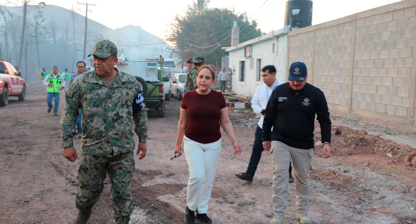 Va 85% de liquidación de incendio en Guaymas; 2 bomberos resultaron ...