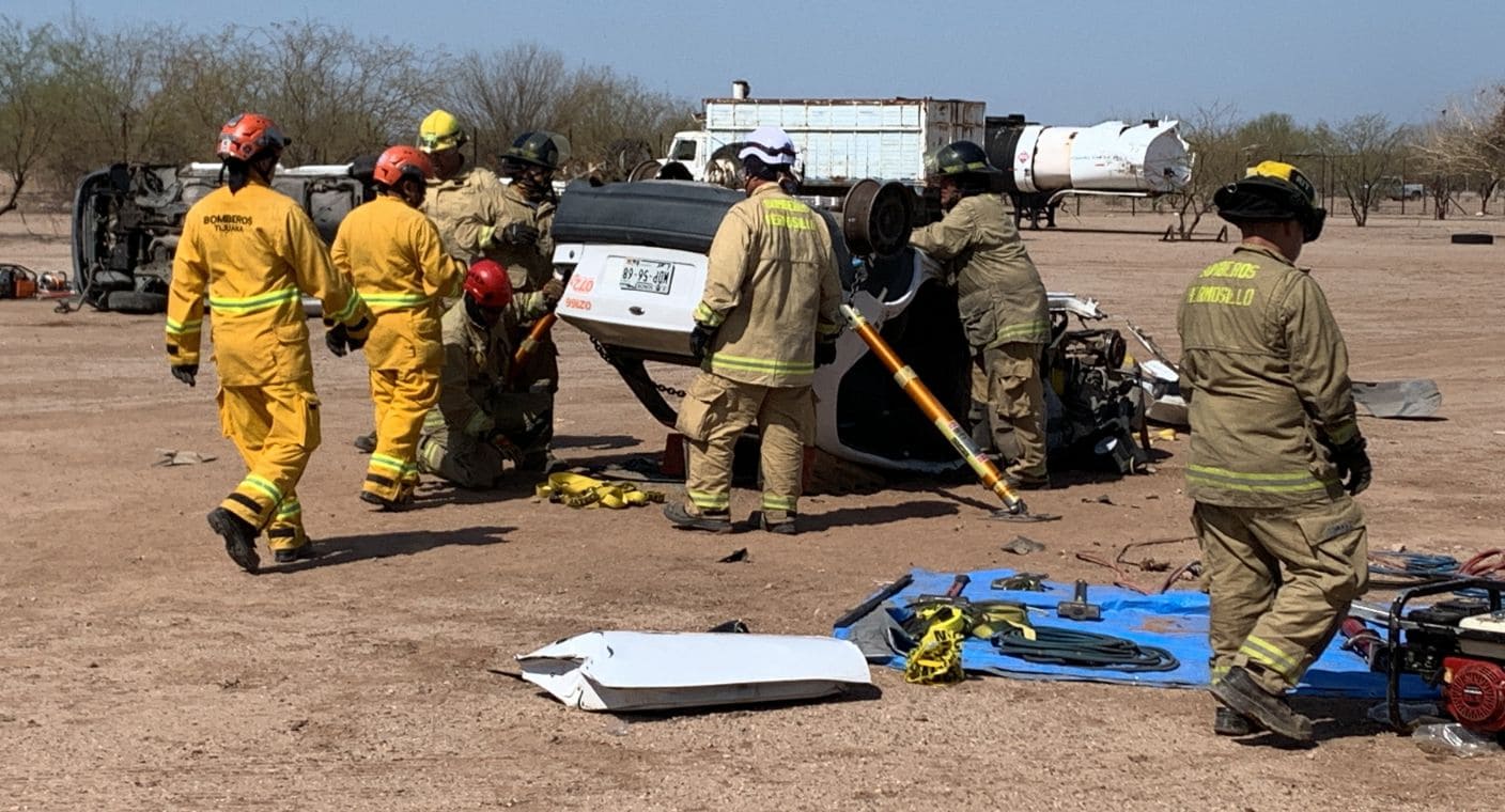Capacitan a Bomberos de Hermosillo en técnicas de extracción de personas atrapadas en vehículos ...