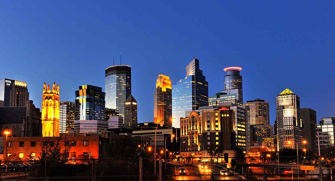 Minnesota acusa a ICE de redadas ilegales y presenta demanda contra ...